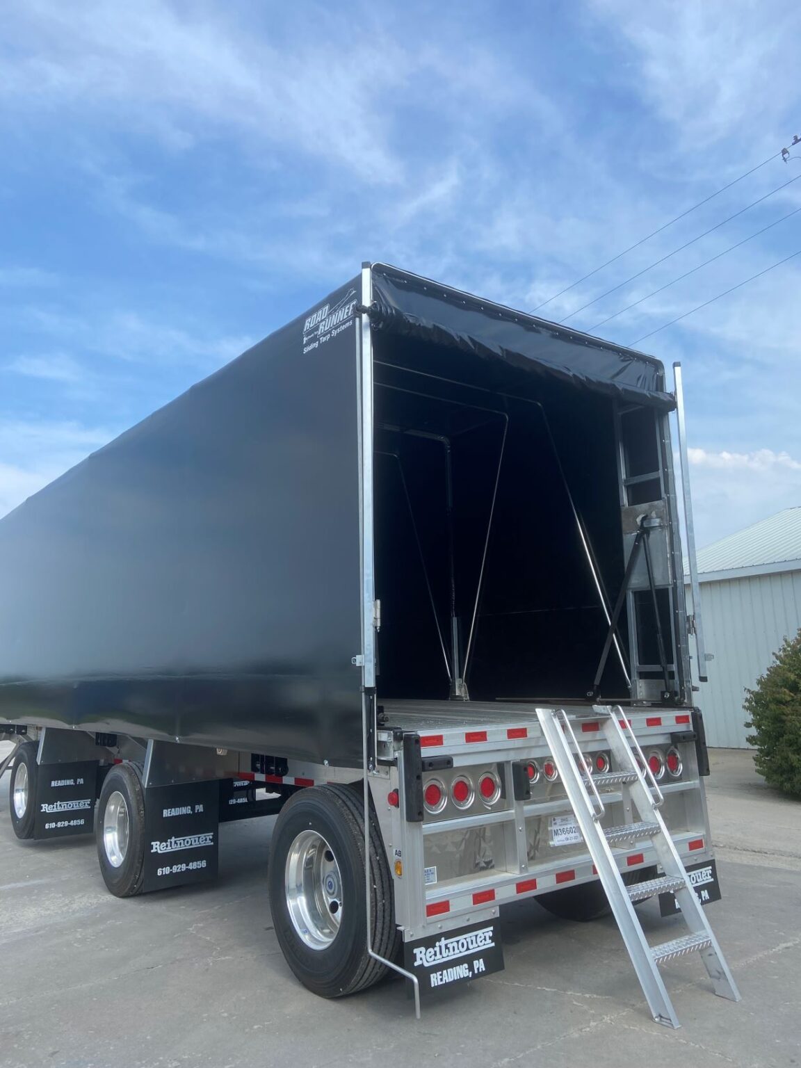 Road Runner Sliding Tarp System | Tri-County Tarp